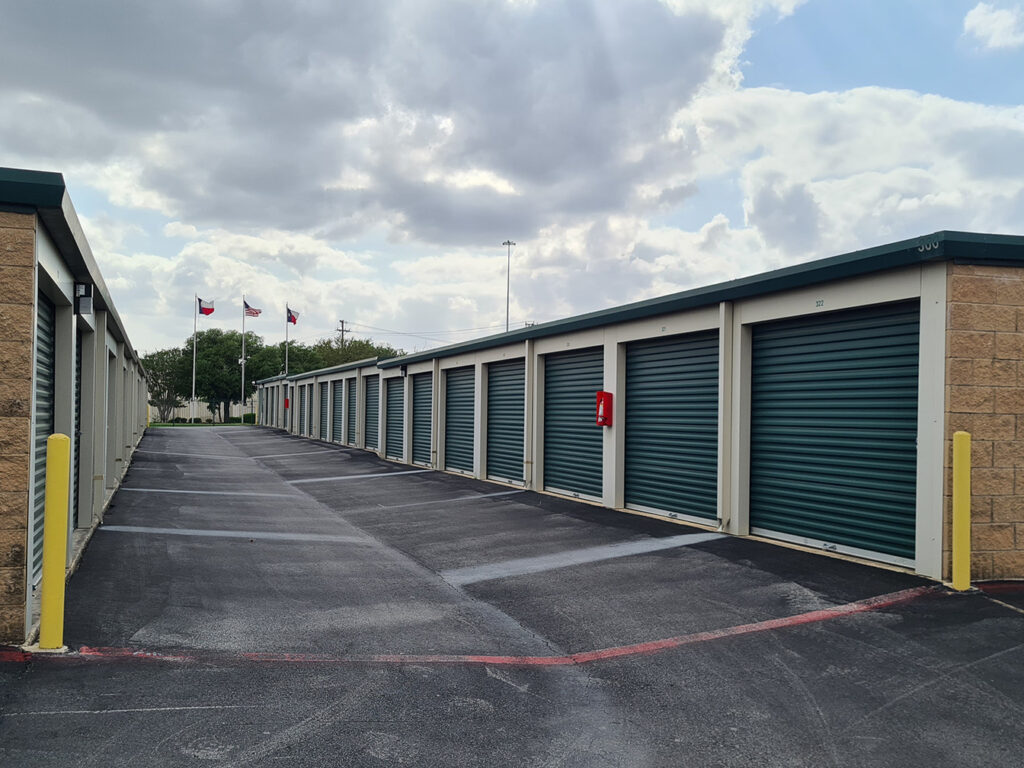 AAA ALAMO STORAGE